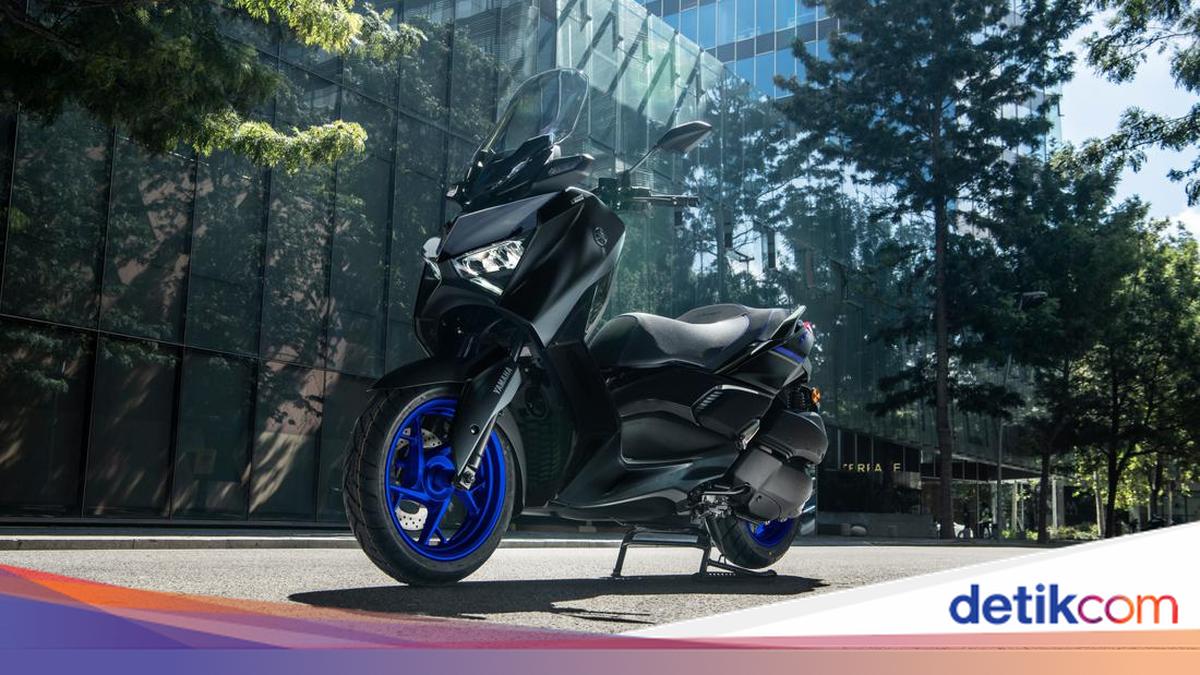 Spek dan Harga Yamaha XMAX Tampilan Baru, Usung Warna Biru Racing