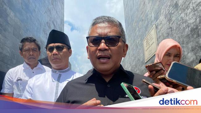 Megawati Bakal Bertemu Sultan HB X, Hasto: Bukan karena Permintaan Jokowi Megawati Bakal Bertemu Sultan HB X, Hasto: Bukan karena Permintaan Jokowi