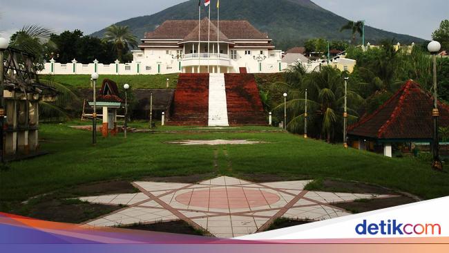 Wajah Baru Kedaton Kesultanan Ternate Setelah Direnovasi