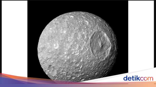 Heboh Ilmuwan Temukan Laut Tersembunyi di Bulan Saturnus