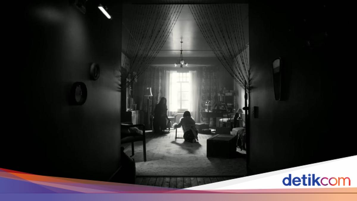 IU dan Tang Wei Bikin Penasaran di Teaser 'Shh..'