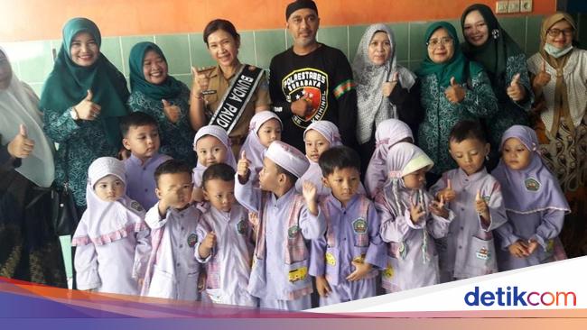 Perjuangan Bripka Amin Dirikan TK-PAUD untuk Warga Tak Mampu di Surabaya