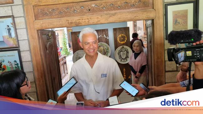 Respons Ganjar soal Kalah di 'Kandang Banteng' Hasil QC