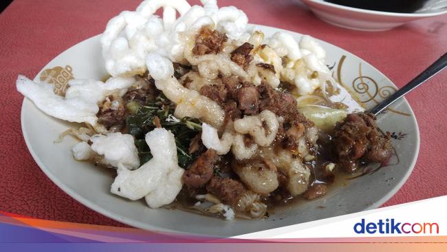 8 Rekomendasi Kuliner Khas Cirebon: Docang Bu Wiwi-Lengko H Barno