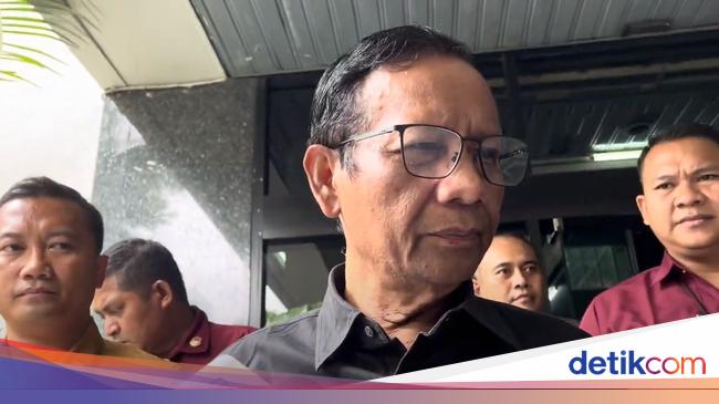 Tanggapan Mahfud Md soal Isu Koalisi Besar Tanggapan Mahfud Md soal Isu Koalisi Besar