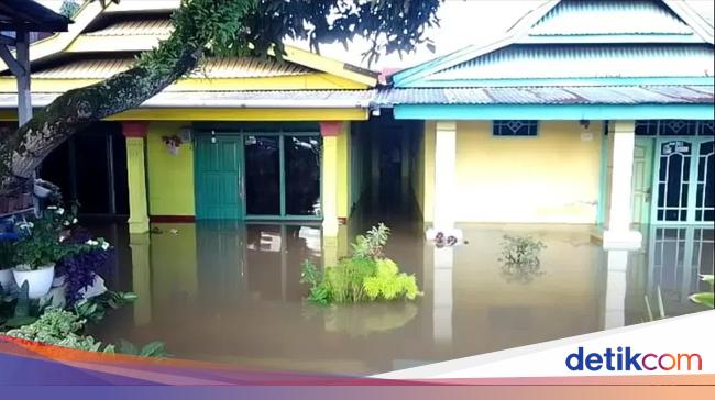 120 Rumah Warga di Palopo Terendam Banjir Akibat Tanggul Jebol