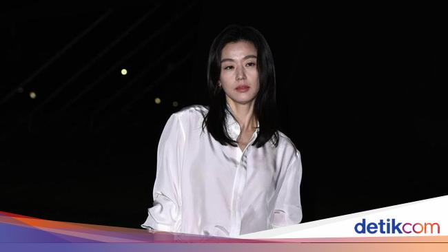 Jun Ji Hyun Comeback Layar Lebar, Digaet Sutradara Train To Busan