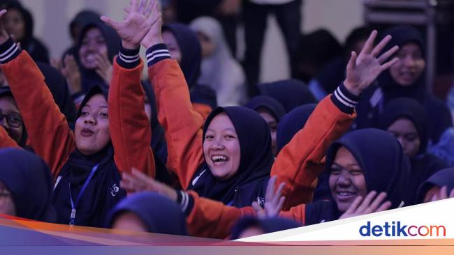 Smart Scholarship YBM BRILiaN 2024 Dibuka, Siswa SMA & Sederajat Kelas XI Merapat!