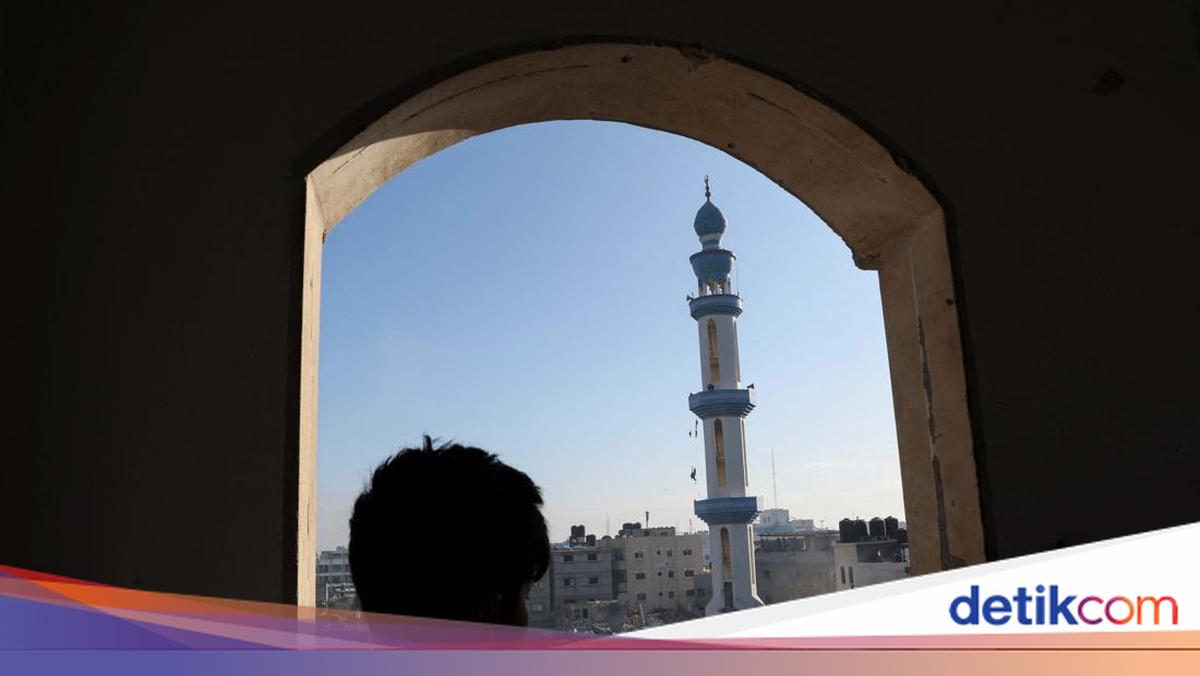Kejam! Israel Terus Hancurkan Masjid dan Gereja di Gaza