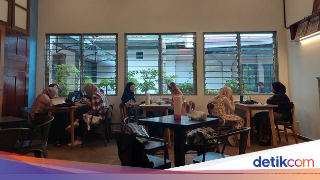 Work From Cafe dari Tempat Ngopi Kekinian di Bandung