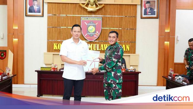 AHY Perdana ke IKN, Sekalian Bagi-bagi Sertifikat