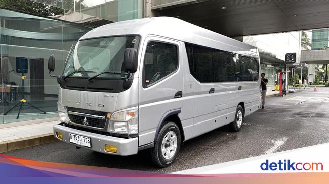 Harga Mulai Rp 500 Jutaan, Fuso Canter Bus Ditargetkan Laku Segini