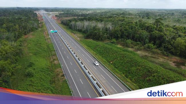 Jokowi Targetkan 16 Ruas Tol Trans Sumatera Beroperasi Akhir 2024