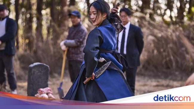 Sinopsis Film Exhuma dengan Daftar Pemain dan Fakta Menariknya