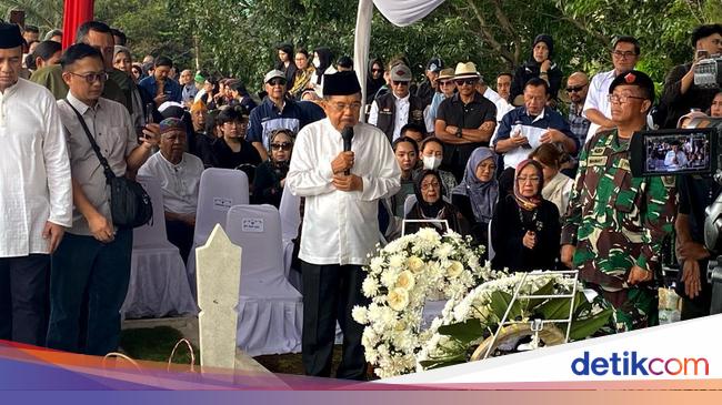 JK hingga Susi Pudjiastuti Hadiri Pemakaman Solihin GP di TMP Cikutra