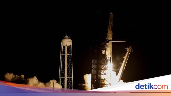 Induk Starlink Luncurkan Satelit Mata-mata Amerika