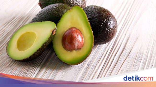Tips Alpukat Mentah Lebih Cepat Masak, Hanya Butuh 2 Menit!