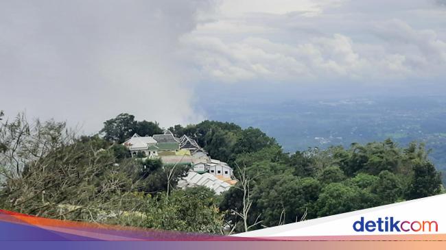 Viral 5 Pendaki Wanita Tersesat Hingga Nangis Di Gunung Muria Jateng