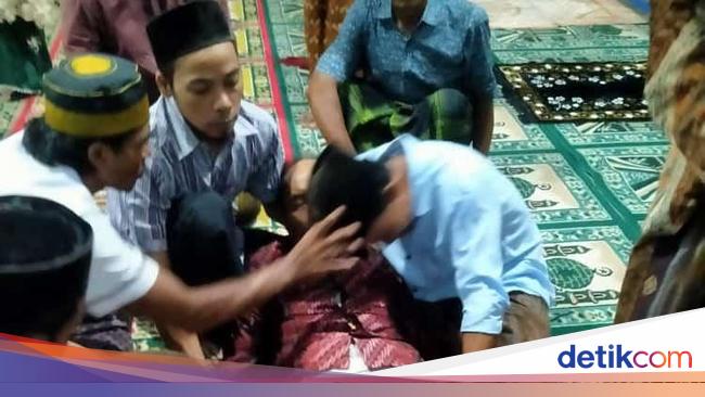 Imam di Lombok Meninggal Saat Pimpin Salat Tarawih