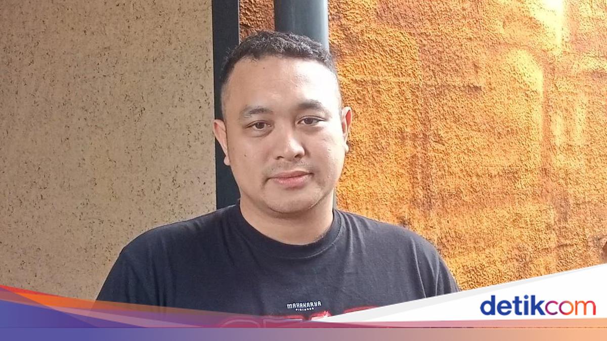Sering Pakai Transportasi Umum, Gilang Dirga Tak Risih Soal Privasi