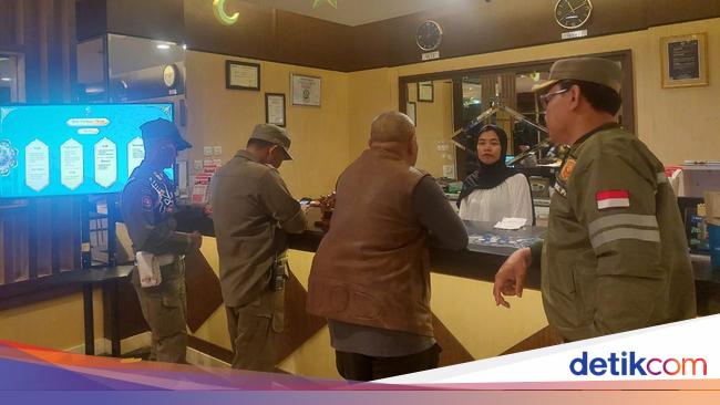 Buka Saat Ramadan, Panti Pijat di Bogor Ditutup Satpol PP