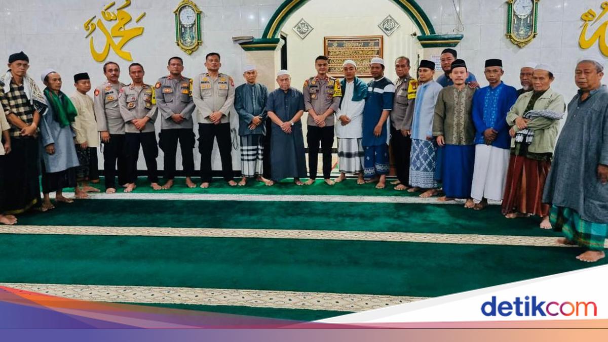 Polsek Grogol Petamburan Gelar Subuh Keliling di Lokasi Rawan Tawuran