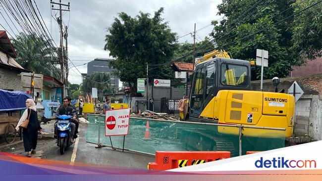 Penjelasan Pemprov DKI soal Proyek Polder Tanjung Barat Molor dari Target