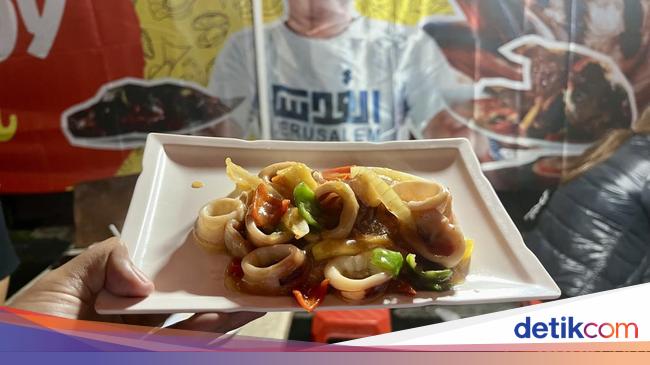 Berbuka dengan Menu Seafood Kaki Lima, Rasa Bintang Lima di Bandung