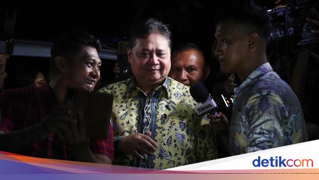 Airlangga Ucapkan Selamat Prabowo-Gibran Menang Pilpres: Indonesia Maju!
