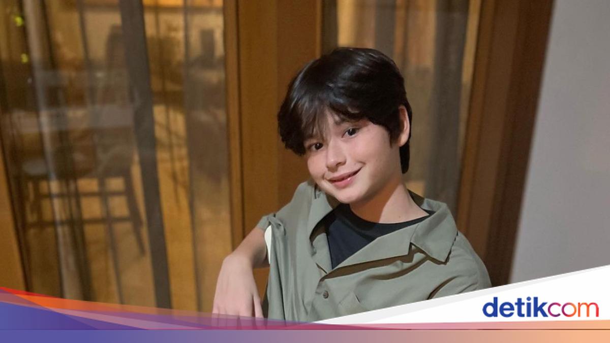 7 Foto Kenzou Lion Putra Tamara Bleszynski-Mike Lewis, Sudah ABG Makin Tampan