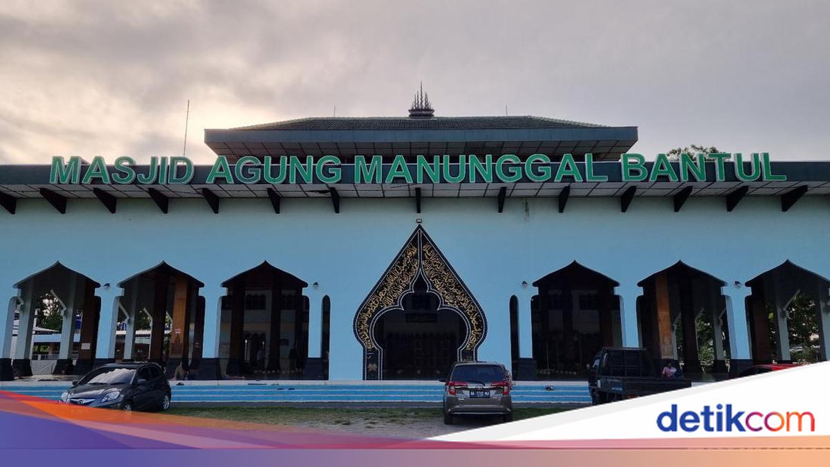 Kisah Masjid Agung Manunggal Bantul: Berganti Nama-Arsitek Jadi Mualaf