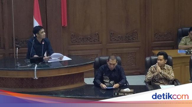 Gibran Dapat Ucapan Selamat dari Fraksi Koalisi, PDIP-PKS Cuek