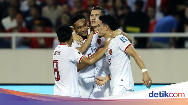 Skor Indonesia Vs Filipina Rizky Ridho Cetak Gol Garuda Unggul 2 0