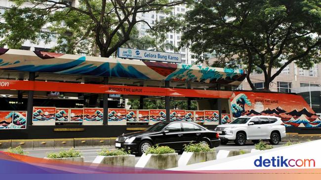 Ini dia 4 Spot Foto Estetik di Halte TransJakarta