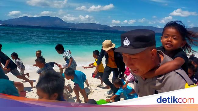 Cara Aipda Nukrah Berantas Buta Huruf Anak-anak Desa Bajo Pulau NTB