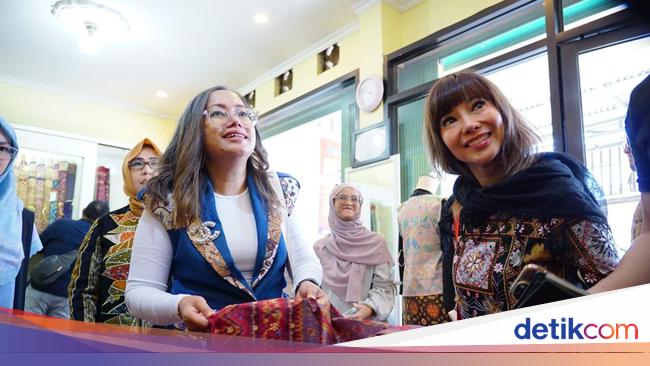 Dorong UMKM Wastra di Palembang Berdaya Saing, PIKA-PI Beri Pembinaan