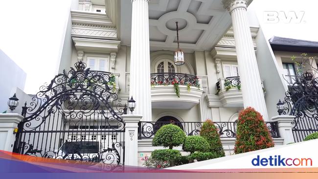 Intip Jeroan Rumah Helena Lim di PIK, Ada Salon hingga Gym Pribadi