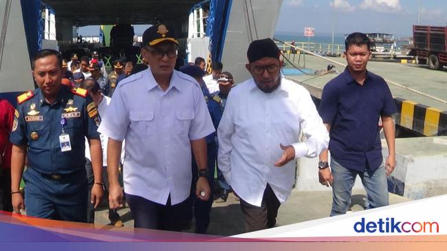 Dirjen Hubla-Bupati Sumenep Tinjau Kesiapan Mudik di Pelabuhan Kalianget