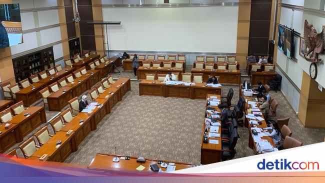 Komisi III DPR Gelar Uji Kelayakan Calon Anggota LPSK 2024-2029 Komisi III DPR Gelar Uji Kelayakan Calon Anggota LPSK 2024-2029