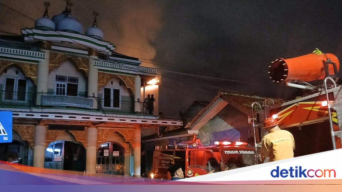 3 Fakta Ponpes di Gunung Simping Cilacap Terbakar