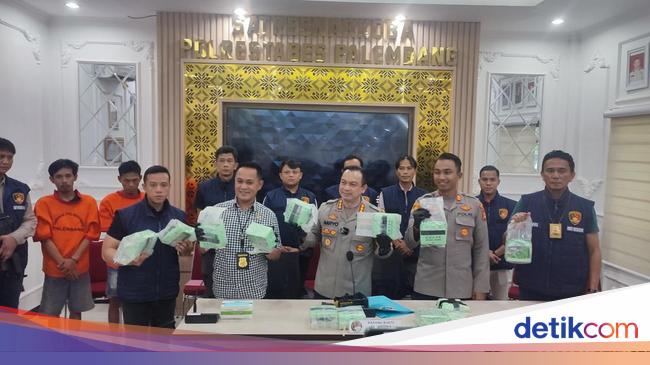 Polrestabes Palembang Sita 13 Kg Sabu, 2 Kurir Diamankan