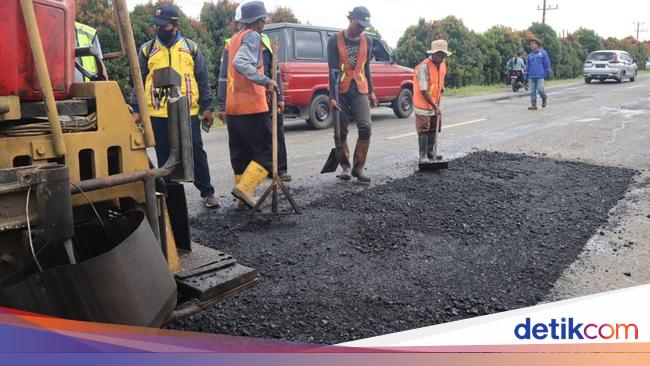 Perbaikan Jalan Nasional di Jambi Dikebut Jelang Arus Mudik Lebaran
