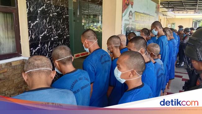 Muncikari hingga Bandar Judi Kuclak Indramayu Lebaran di Penjara