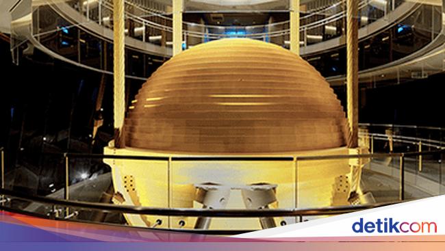 Wujud Bola Raksasa yang Bikin Gedung Tertinggi Taiwan Kokoh Digoyang Gempa