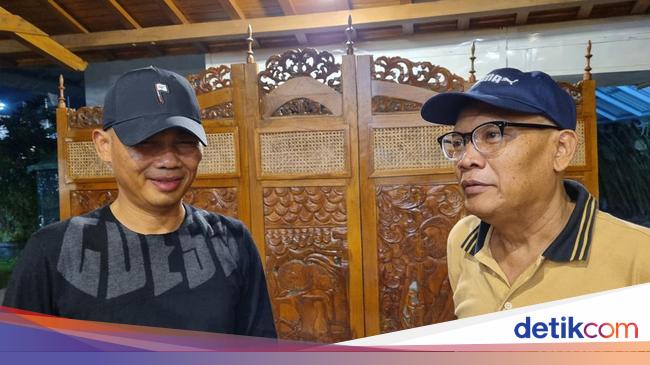 Bupati Gunungkidul Sunaryanta Bertemu Wasekjen Gerindra, Bahas Pilkada? Bupati Gunungkidul Sunaryanta Bertemu Wasekjen Gerindra, Bahas Pilkada?