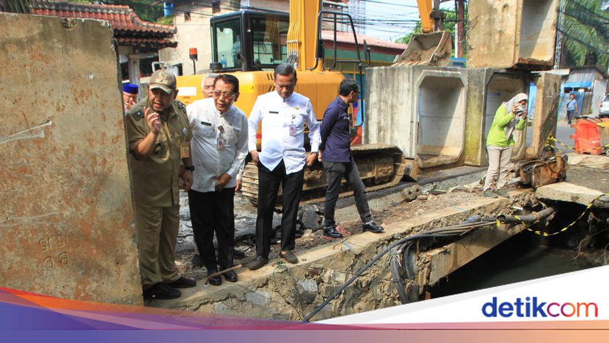 Wali Kota Jaksel Ungkap Biang Kerok Banjir di Tanjung Barat