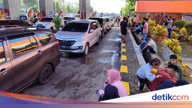 Masih Macet Pagi Ini, Pemudik Cerita dari Jakbar ke Merak Makan Waktu 12 Jam