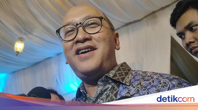 Rosan Roeslani Ungkap Isi Pembicaraan dengan Megawati Saat Lebaran Rosan Roeslani Ungkap Isi Pembicaraan dengan Megawati Saat Lebaran