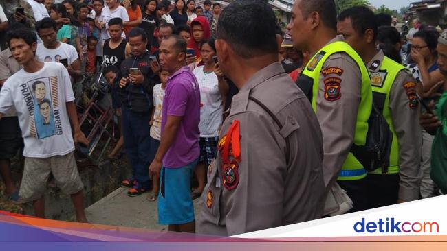 Pengemudi Becak Motor Tewas Ditabrak KA di Medan, Terseret hingga Masuk Parit