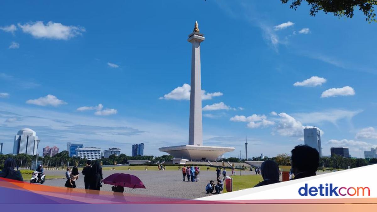 Serba-serbi Monas yang Hanya Buka Sampai Sore Hari